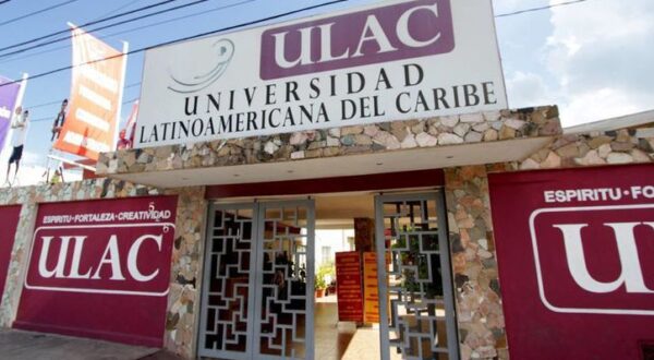 Universidad Latinoamericana (ULAC) - Escuelas México