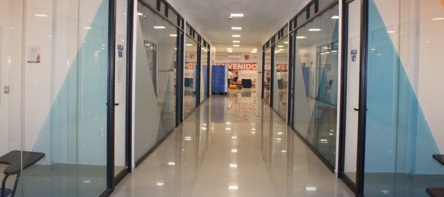 Grupo Tecnológico Universitario (GTU) – Campus Playacar - Escuelas México
